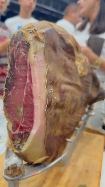 Noćni market Niš. #pijaca #niš #nočnimarket #nocnimarket