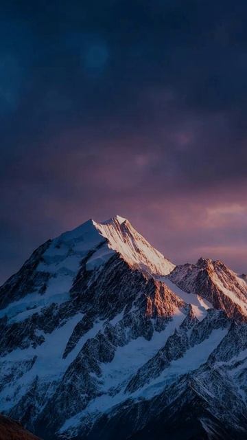 Военный марш. Светит солнце над землёй. Патриотическая композиция.