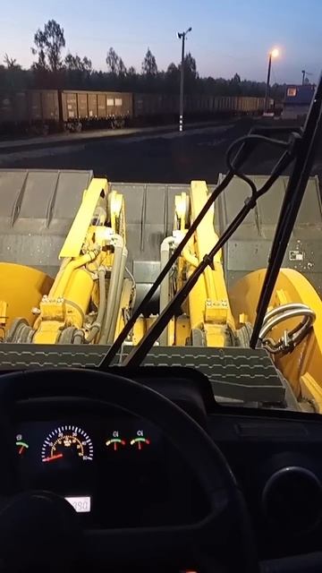 #вахта #уголь #вагоны  #погрузчик