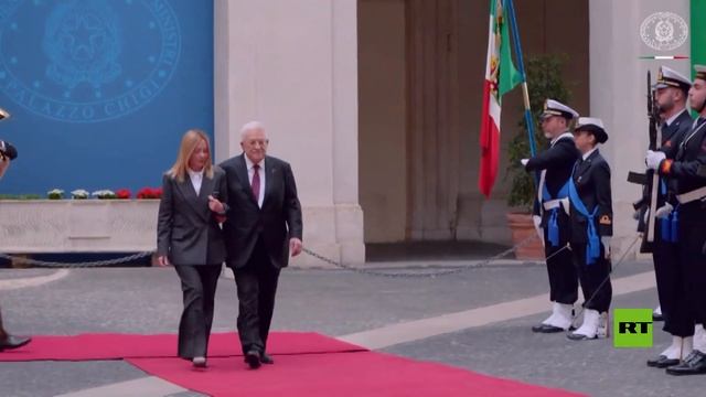 مشاهد من استقبال الرئيس الفلسطيني في روما