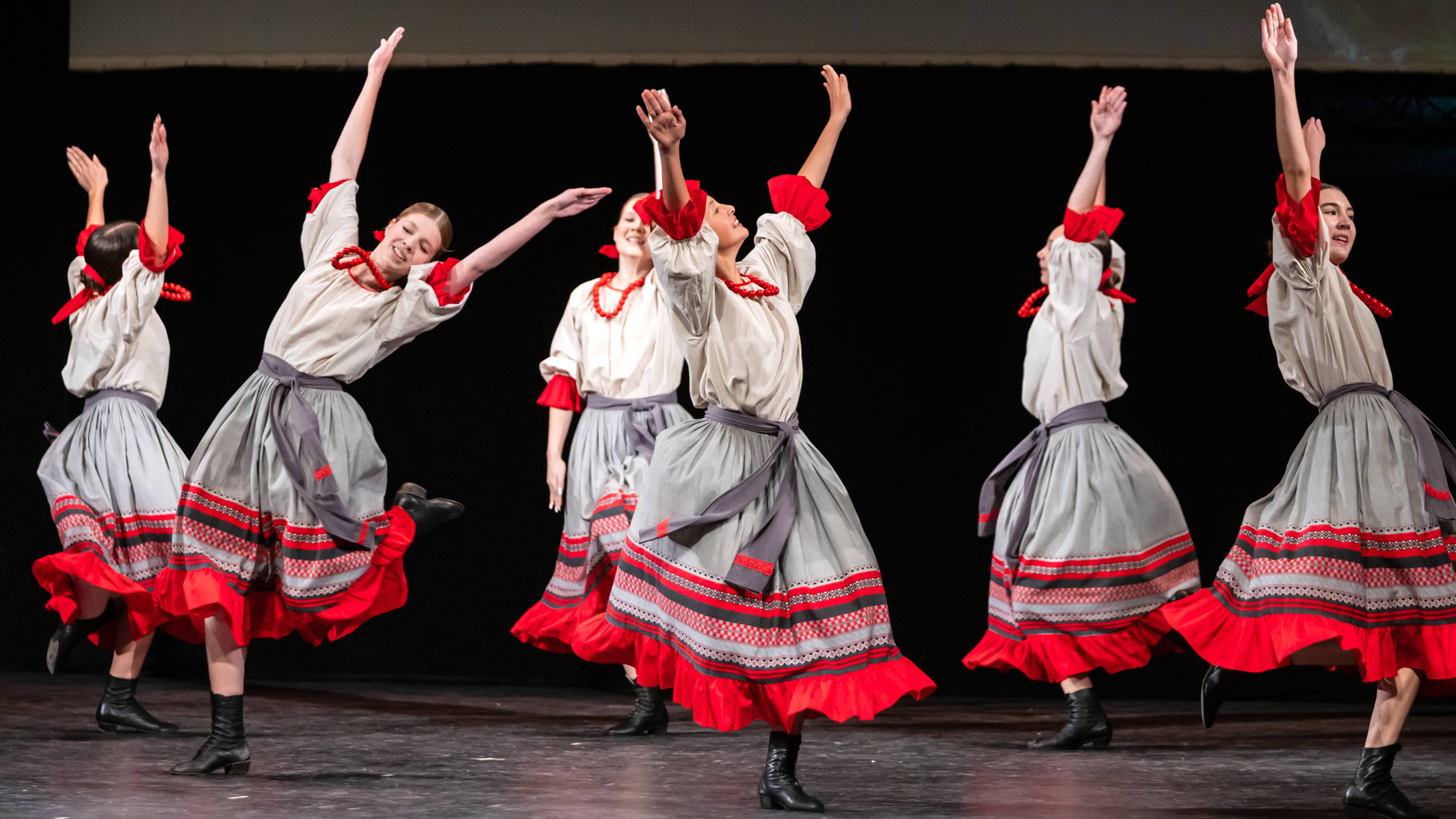 "Не будите молоду"