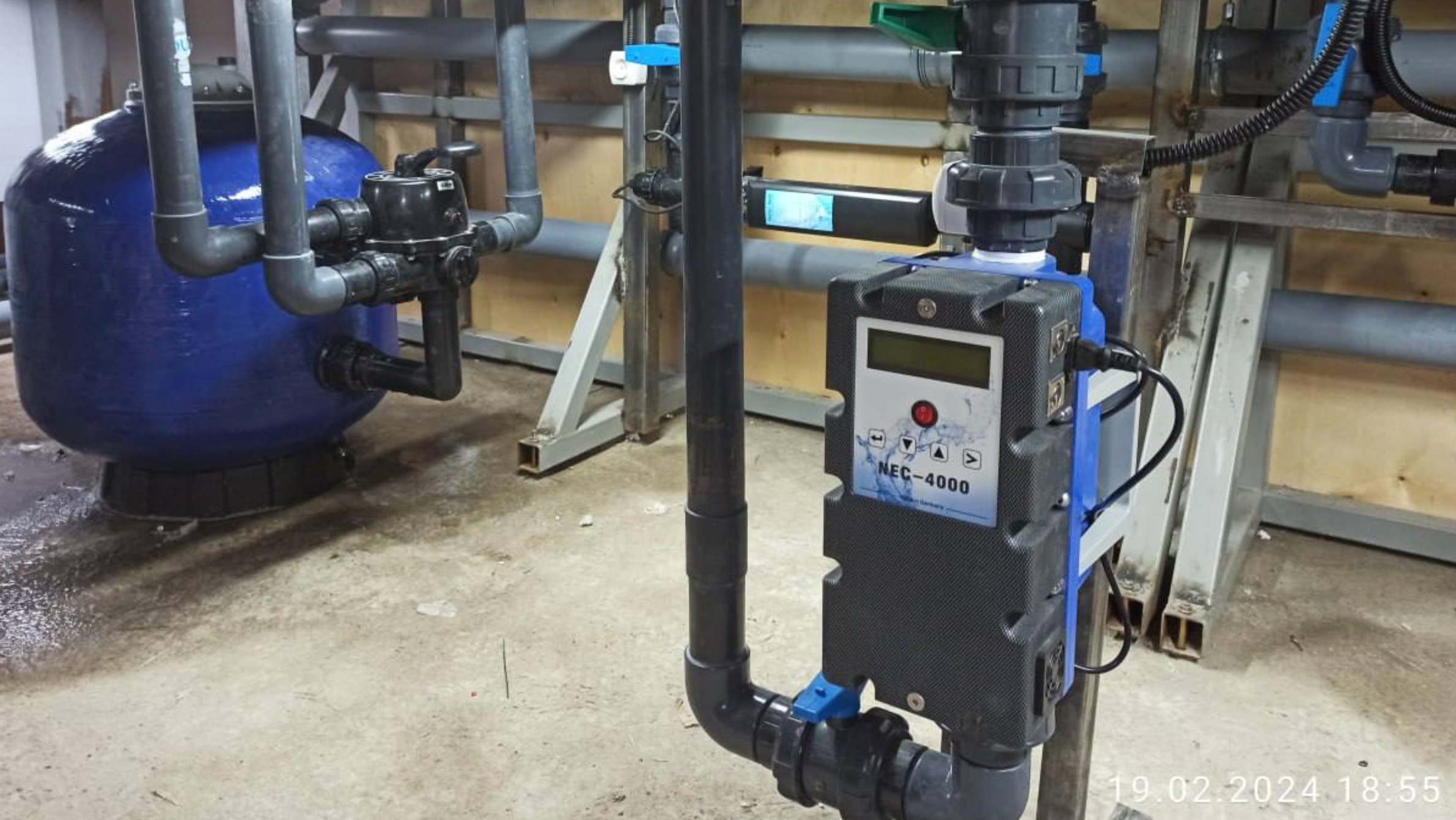 Бассейн в отеле Тайган.