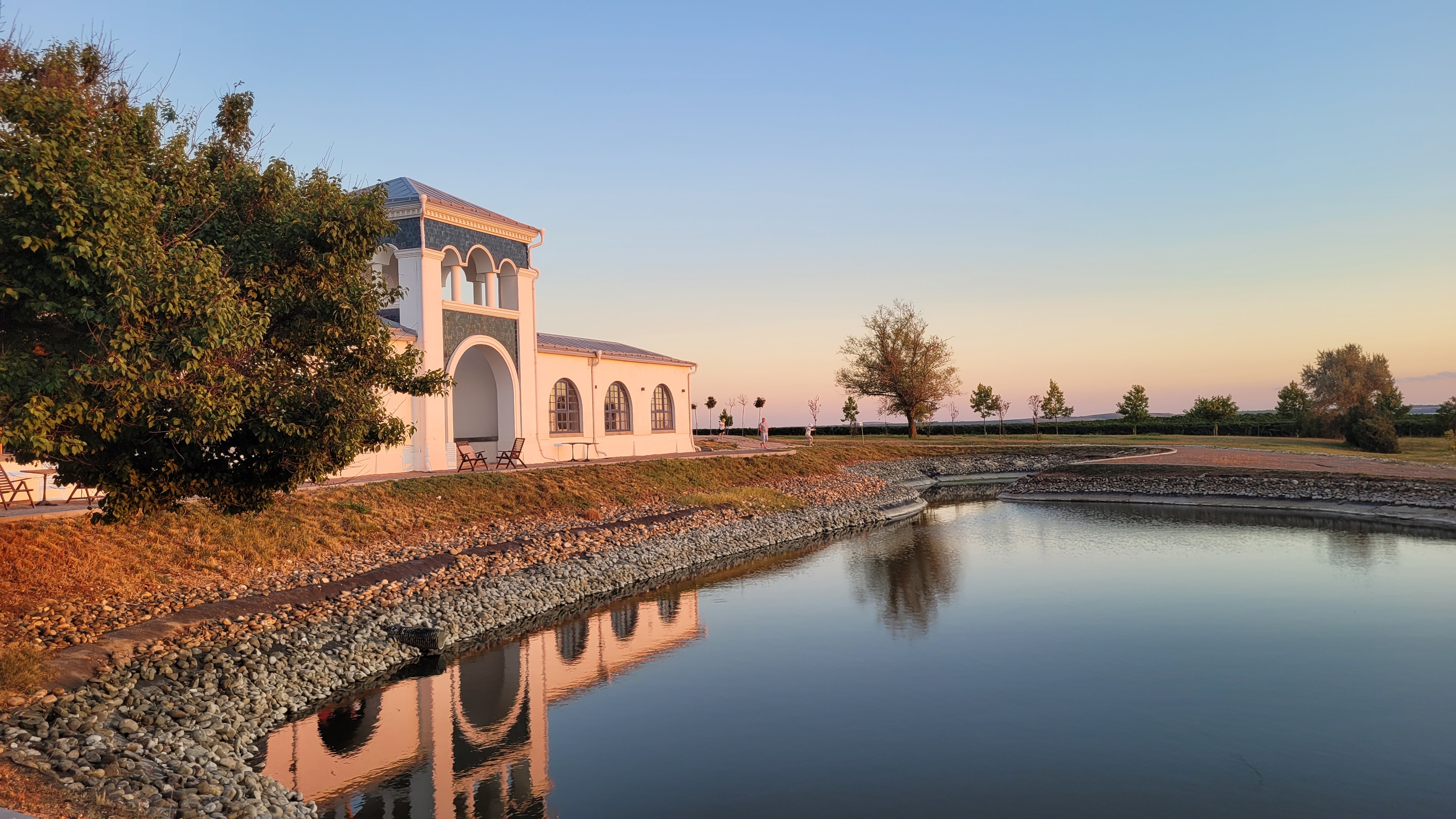 Азовское море Винодельня "Поместье Голубицкое" Пляж Подмаячный