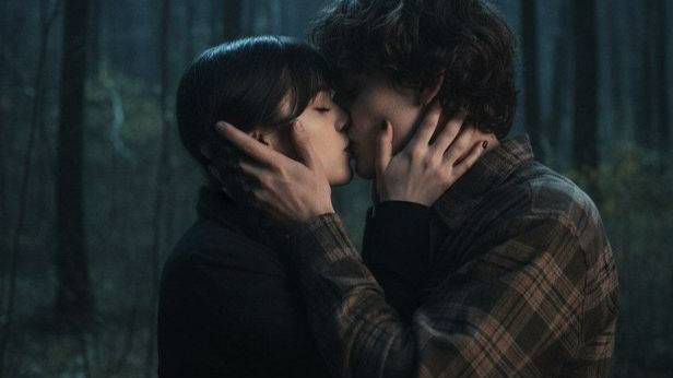 Тайлер и Уэнсдей - Буду любить тебя