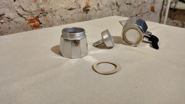 Кофеварка гейзерного типа