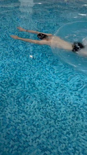 Плавание-это моя медитация 🌊