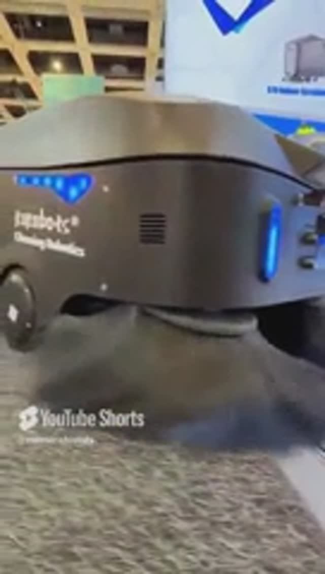 KOKOBOTS S9 —промышленный робот-пылесос для использования в помещениях на фабриках, заводах, в цехах