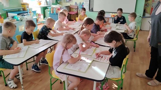 Занятие на тему: "Полезные продукты"