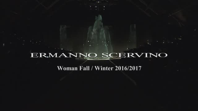 Показ женской коллекции Ermanno Scervino осень-зима 2016-2017