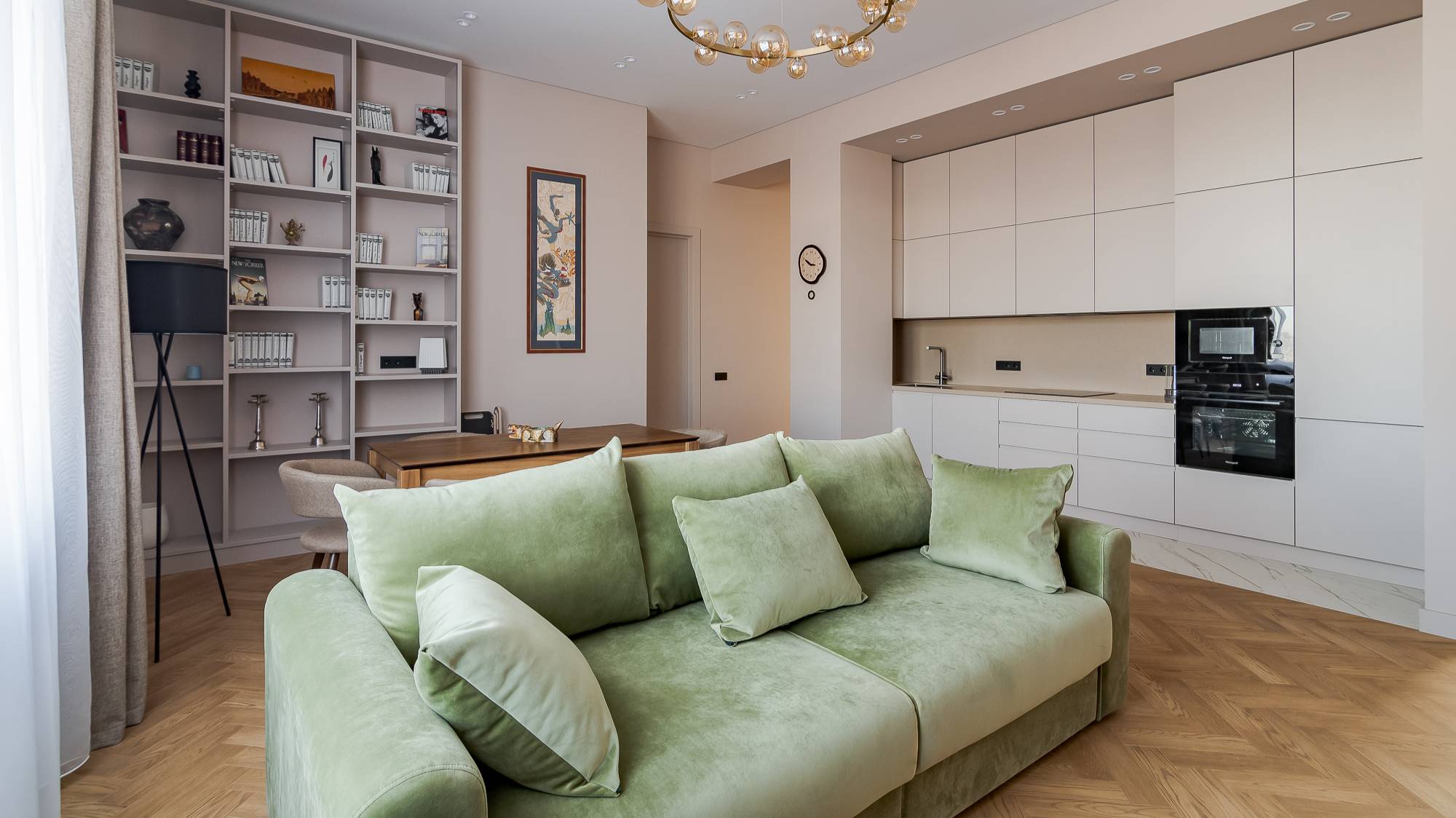 Квартира с фантастическим видом на Кремль! Аренда 3-комнатной квартиры, 102 м² (ID 23627)