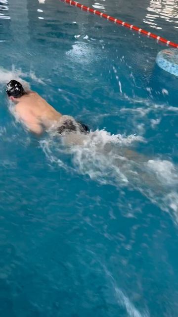 Когда тренер говорит «Поплавайте спокойно»✅