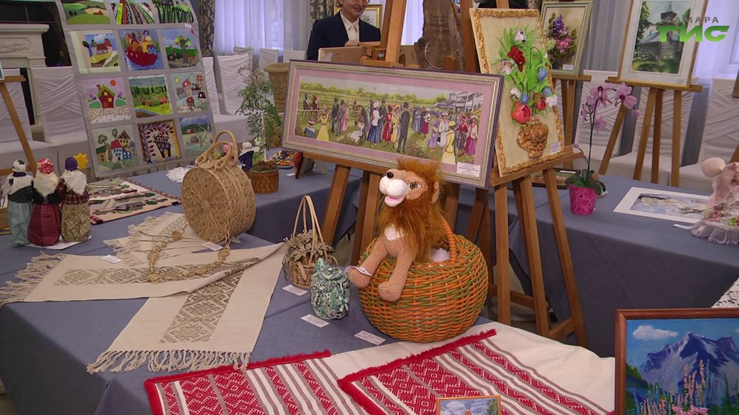 "Серебряное созвездие мастеров": в Самаре открылась выставка рукоделия пожилых умельцев