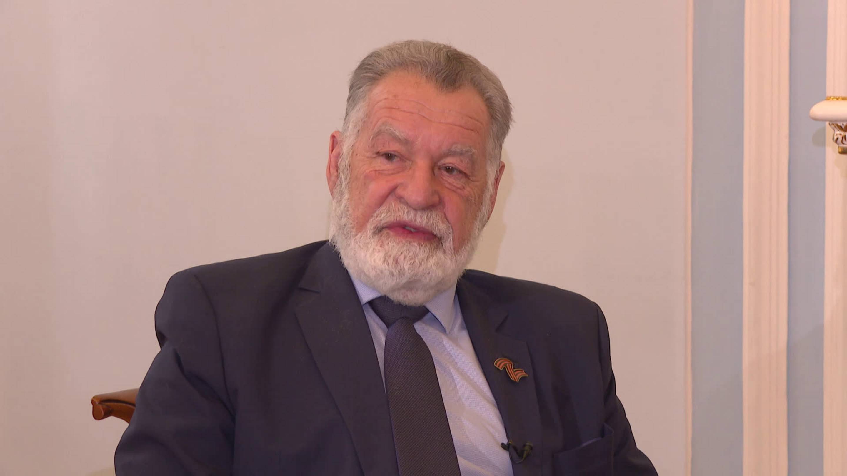 Директор Драмтеатра Анатолий Стрельцов отметил 75-й юбилей. "ЭКСКЛЮЗИВНОЕ ИНТЕРВЬЮ" от 11.11.2025