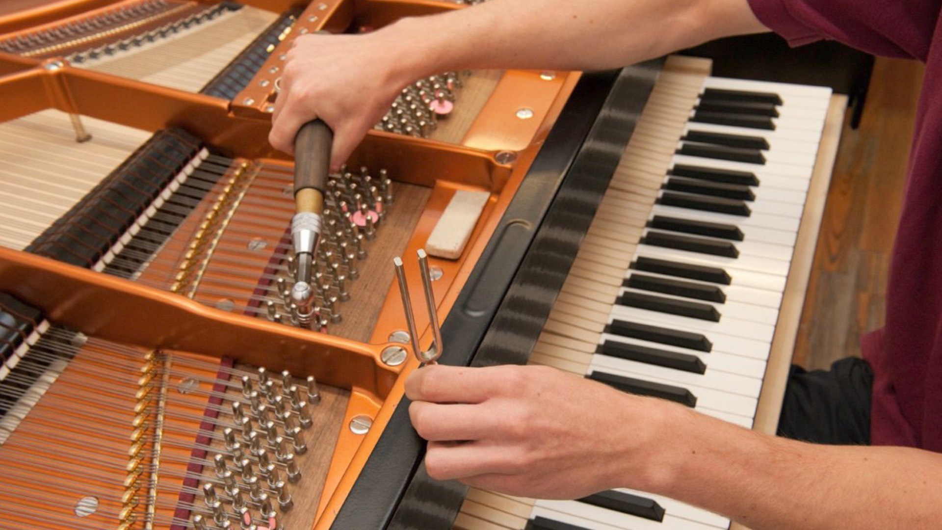 ХРОНИКИ АКАШИ. Человек настройщик