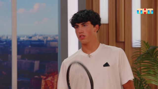 Утренняя зарядка с профессиональным теннисистом — Даниэлем Хазиме