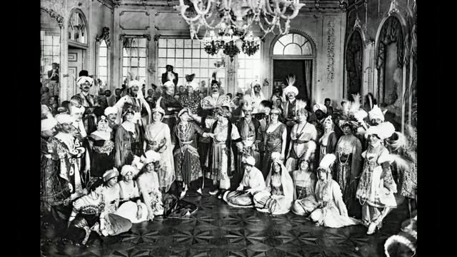 ПОСЛЕДНИЕ БАЛЫ ИМПЕРИИ