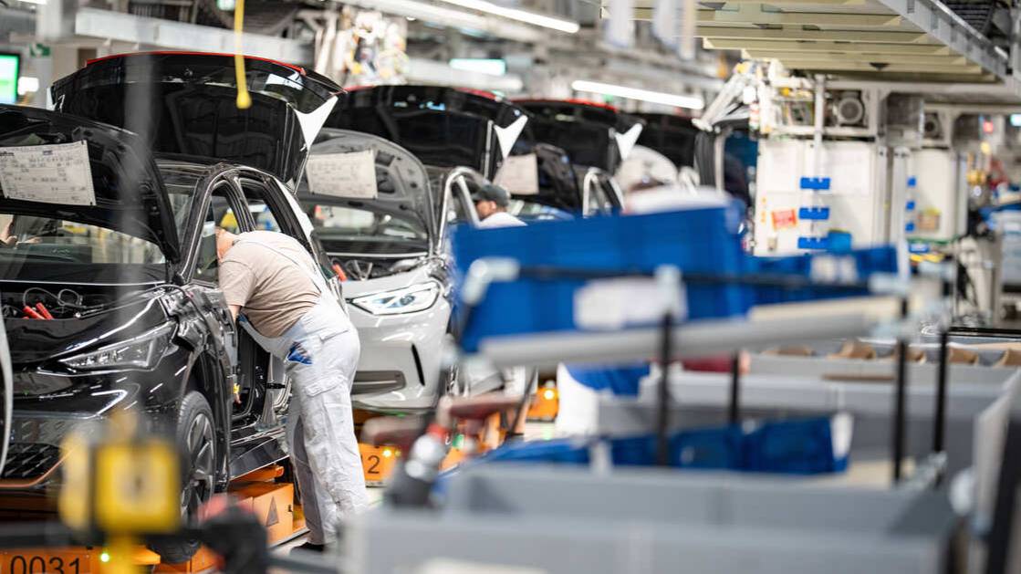 "У ЕС нет будущего": европейская промышленность находится в упадке