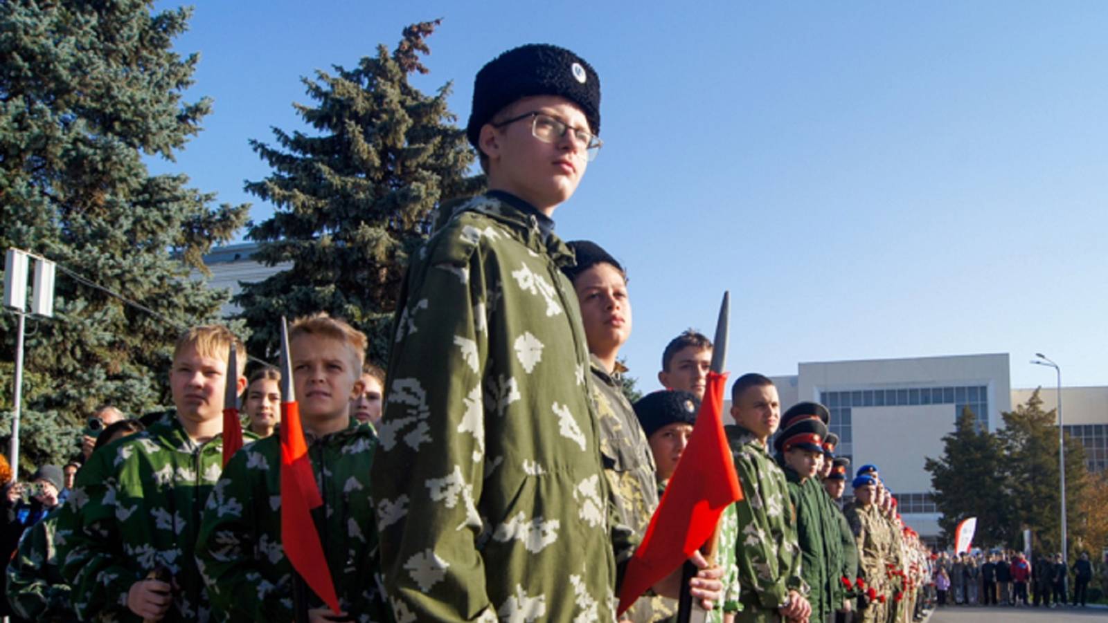 Росгвардия Ростовской области провела акцию День призывника | Выставка техники и вооружения в ДГТУ