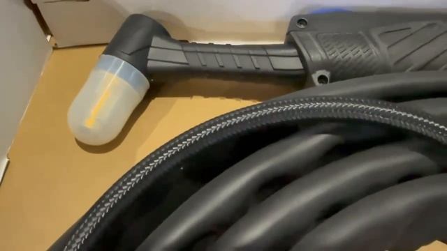 Сварочная аргонодуговая горелка Arc T5W для тяжелых промышленных условий эксплуатации