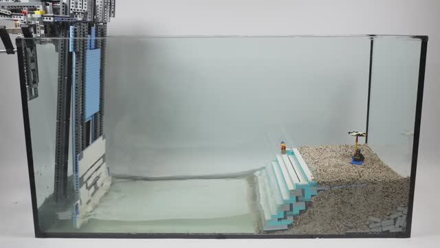 Testing LEGO Sea Defences! | Тестируем морские укрепления LEGO!