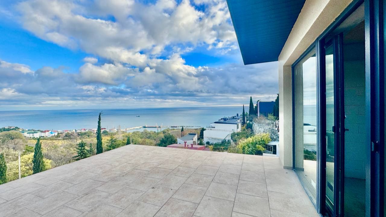 Обзор дома на продажу в пгт. Массандра, ш. Туристов