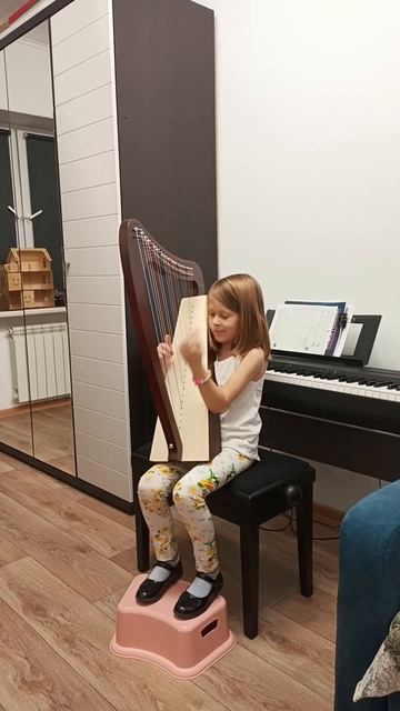 Арфа. Два весёлых гуся