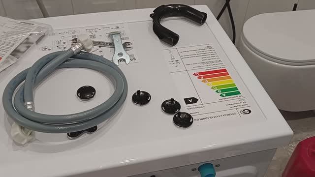 Мастер на час. Комплекс работ в новостройке. Установка розетки, подключение стиральной машины...