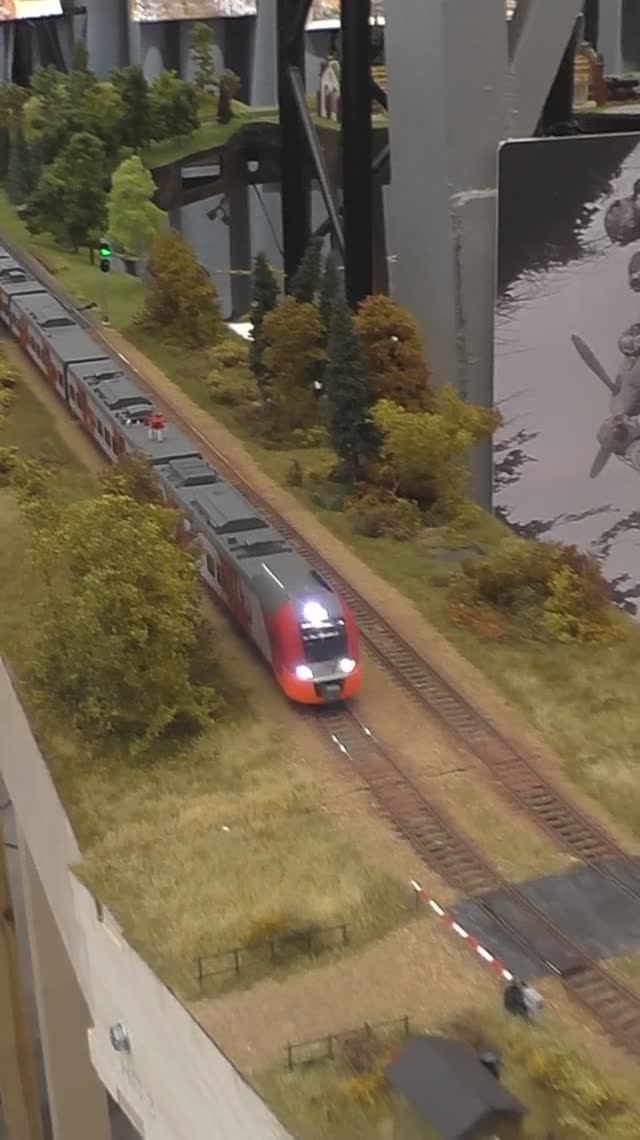 Москва, 30.10.2025. Выставка «Железнодорожная модель — 2025» на ВДНХ.