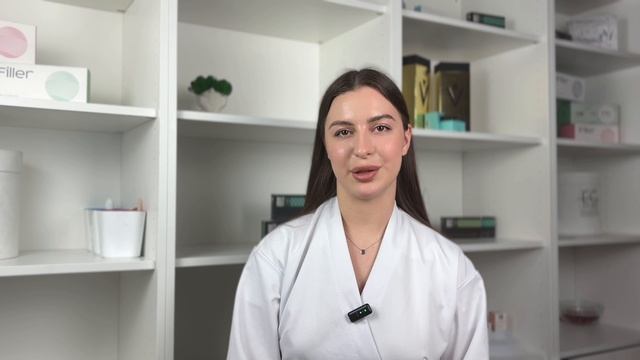 Яна из Москвы получила профессию косметолога в Академии Элия Грация