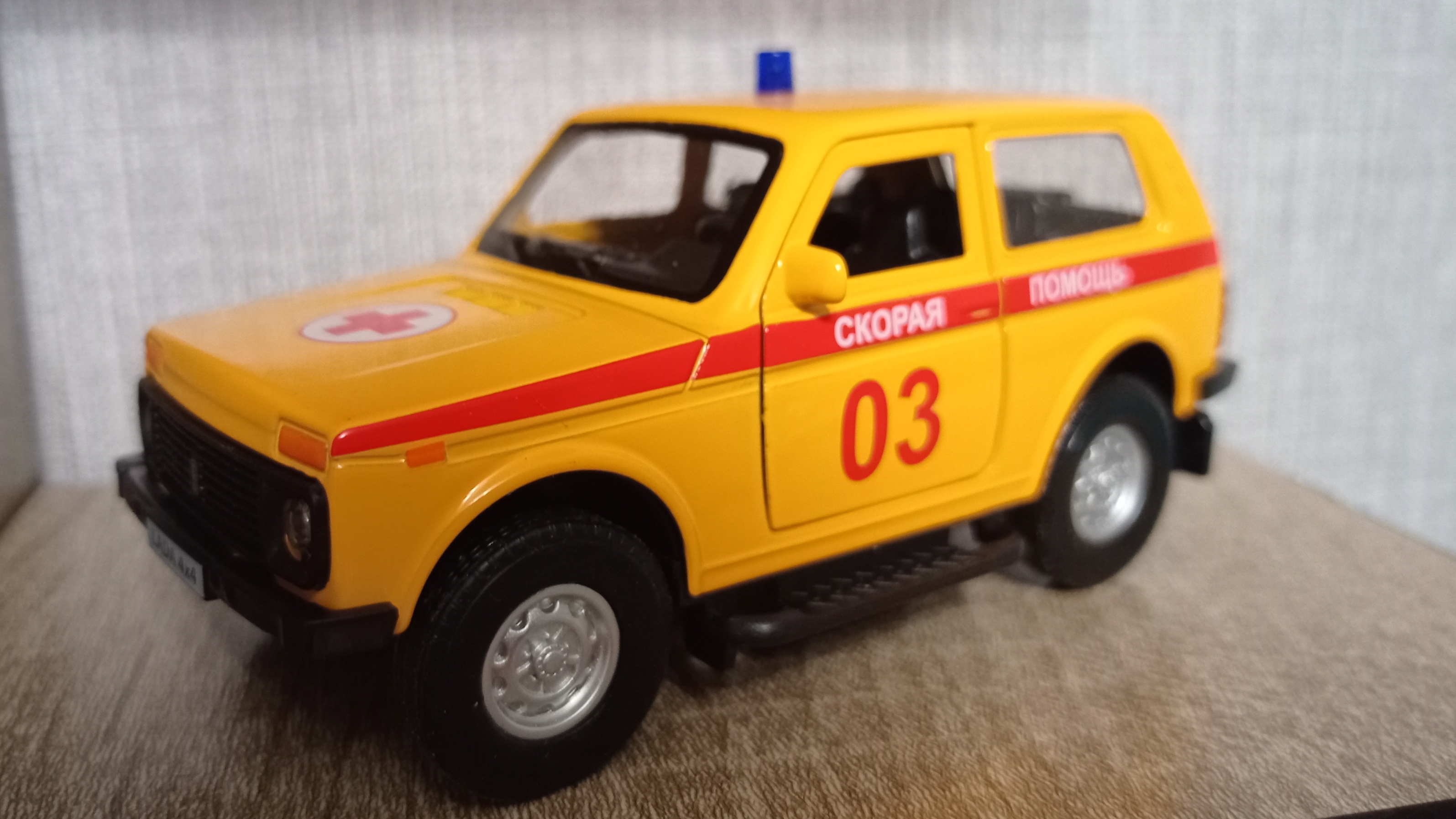 ЛАДА 4Х4 ОТ ТОЙРУСА СКОРАЯ ПОМОЩЬ