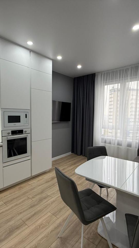 Евро 2 квартира в центре Краснодара. 8-918-328-58-88