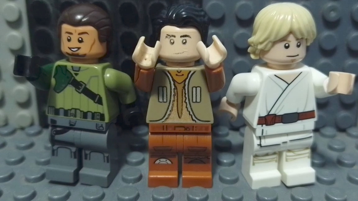 лего фегурки джедаев из павстанцев звезных воен.