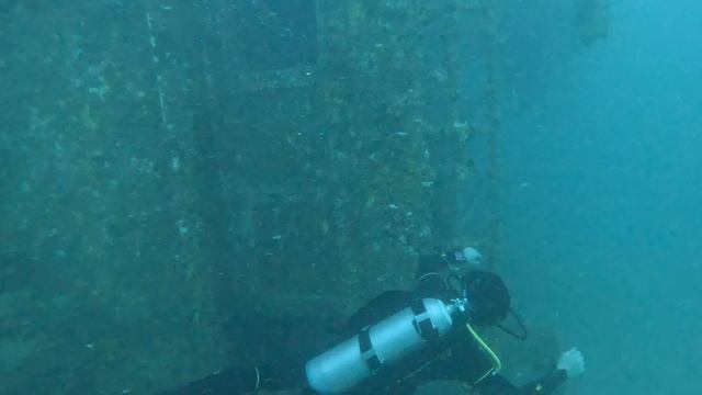 Рэк-дайвинг в Дубае, дайвинг в Дубае, дайвинг в Эмиратах, Island wreck