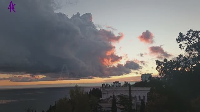Крым. ЮБК. Гаспра. Закат, облака и Ай-Петри. 12.11.25 #юбк #гаспра  #андрейкрымский #артемийкрым