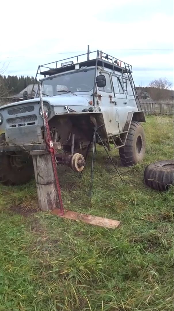 Экстремальный ремонт: как вытащить шкворень из УАЗ в полевых условиях!