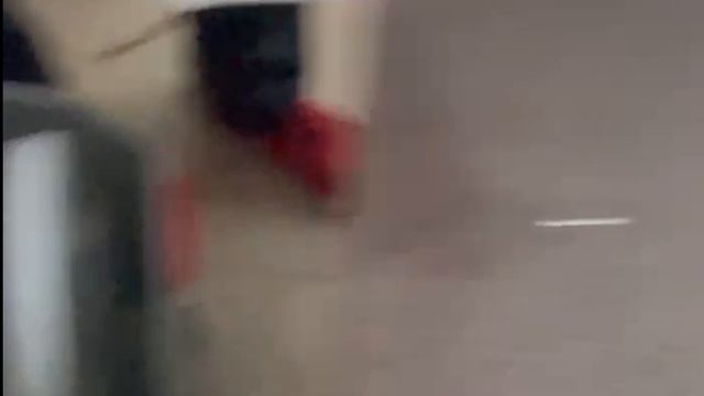 Флаундеры с мопами система отжима без рук с использованием тележек с отжимом