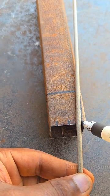 Правильный способ соединения квадратной трубы