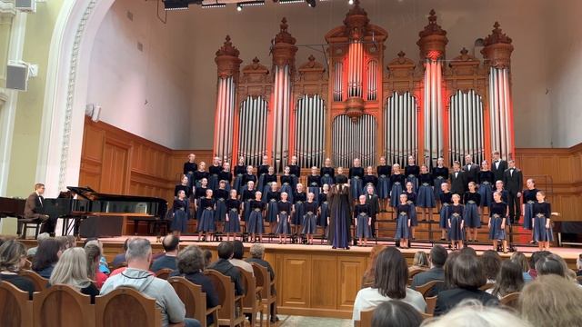 "Hodie" (Joan Szymko). 45-летие хора «Виктория» - смотреть видео онлайн ...