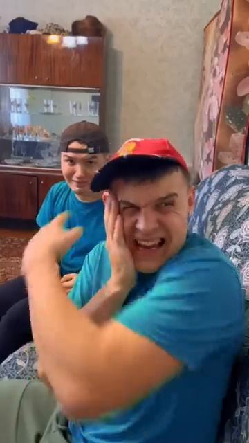 БАТЯ И ДРУЖБА 😂 #shorts
