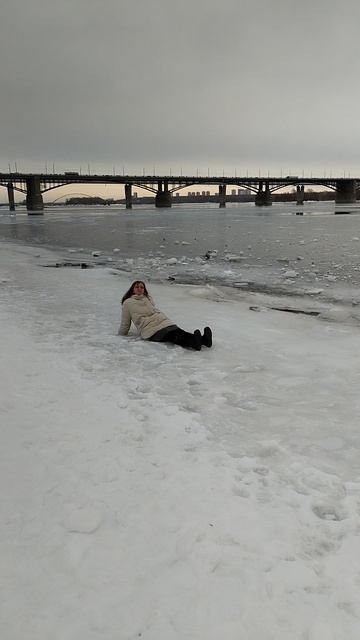 Ленуся моя подруга. Показала ей Обь нашу.☺️