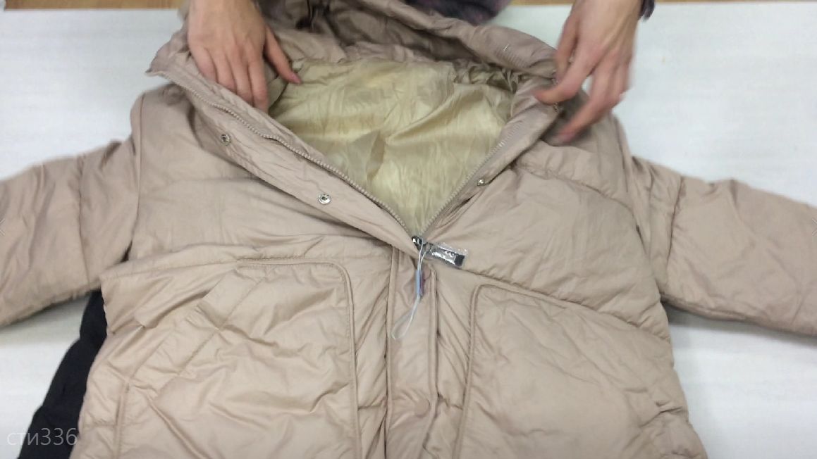 сти336. Куртки новые
