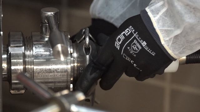 Парогенераторы Tecnovap  для очистки емкостей при производстве вина