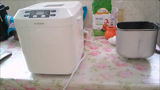 Белый хлеб в хлебопечке.mp4