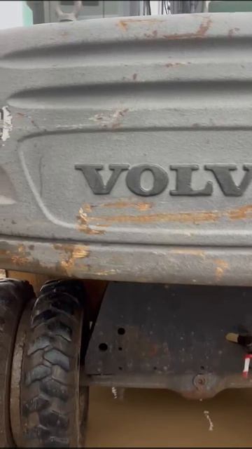 Volvo EW140: ремонт ТНВД и отзыв владельца после 1000 часов наработки