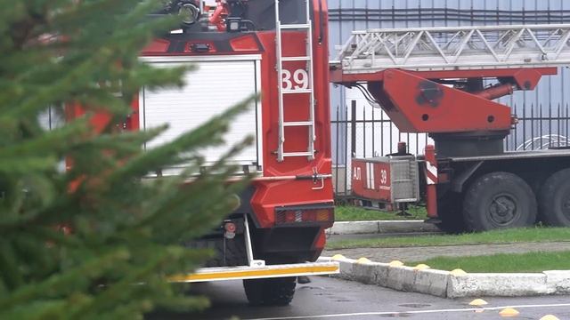 Пожарно-спасательный отряд Московского района отметил 20-летие со дня образования