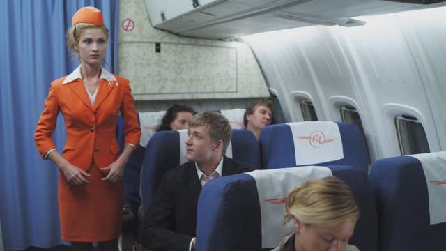 НЕМНОГО НЕ В СЕБЕ - 2 серия