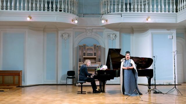 С. Рахманинов. Романс "Христос Воскрес". Исп. О. Жигмитова - вокал, В.Щербаков - фортепиано.