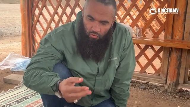 Сунной является облизывать пальцы после еды Ринат Абу Мухаммад