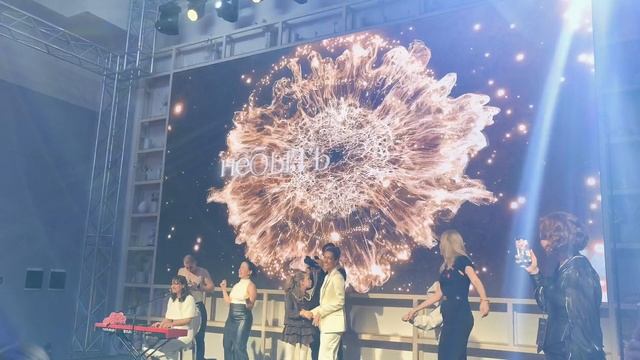 Яна Блиндер сочинила песню для финала форума Woman Who Matters 2025