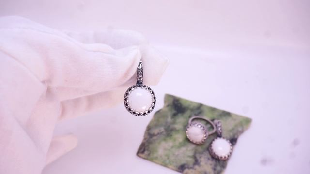 Гарнитур "Александретта" серьги и кольцо с кахолонгом стильные качественные украшения 3211